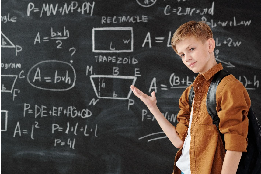 5 Reasons Why Secondary School Students Should Opt For Online Maths 